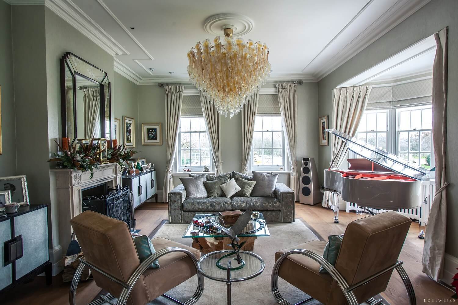 Discover the Ultimate Guide to Self-Playing Pianos - Edelweiss Pianos